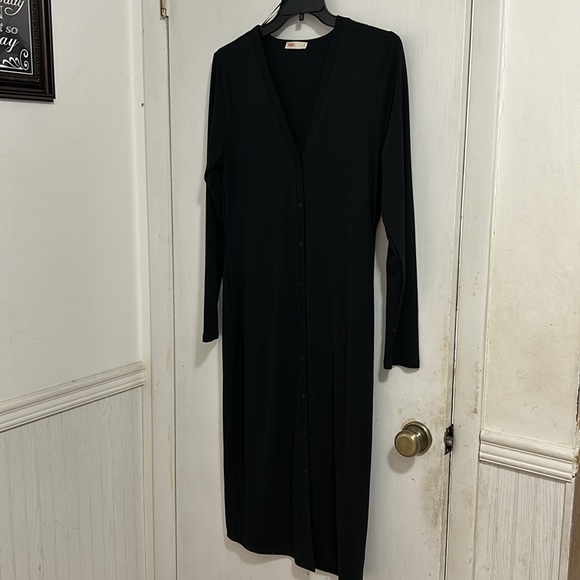 Intempo | Dresses | Nwt Women Intempo Bodycon Long Sleeves Buttoned ...